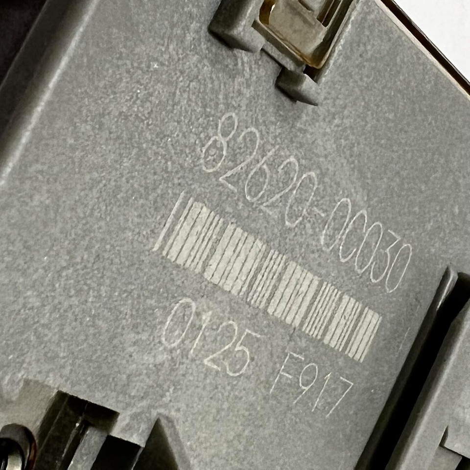 82620-0C030 Fusible Link Block Assembly 180Amp Alternator Fuse with ...