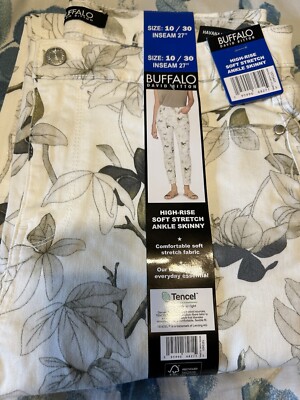 Buffalo Floral Capris Size 10 NWT | eBay