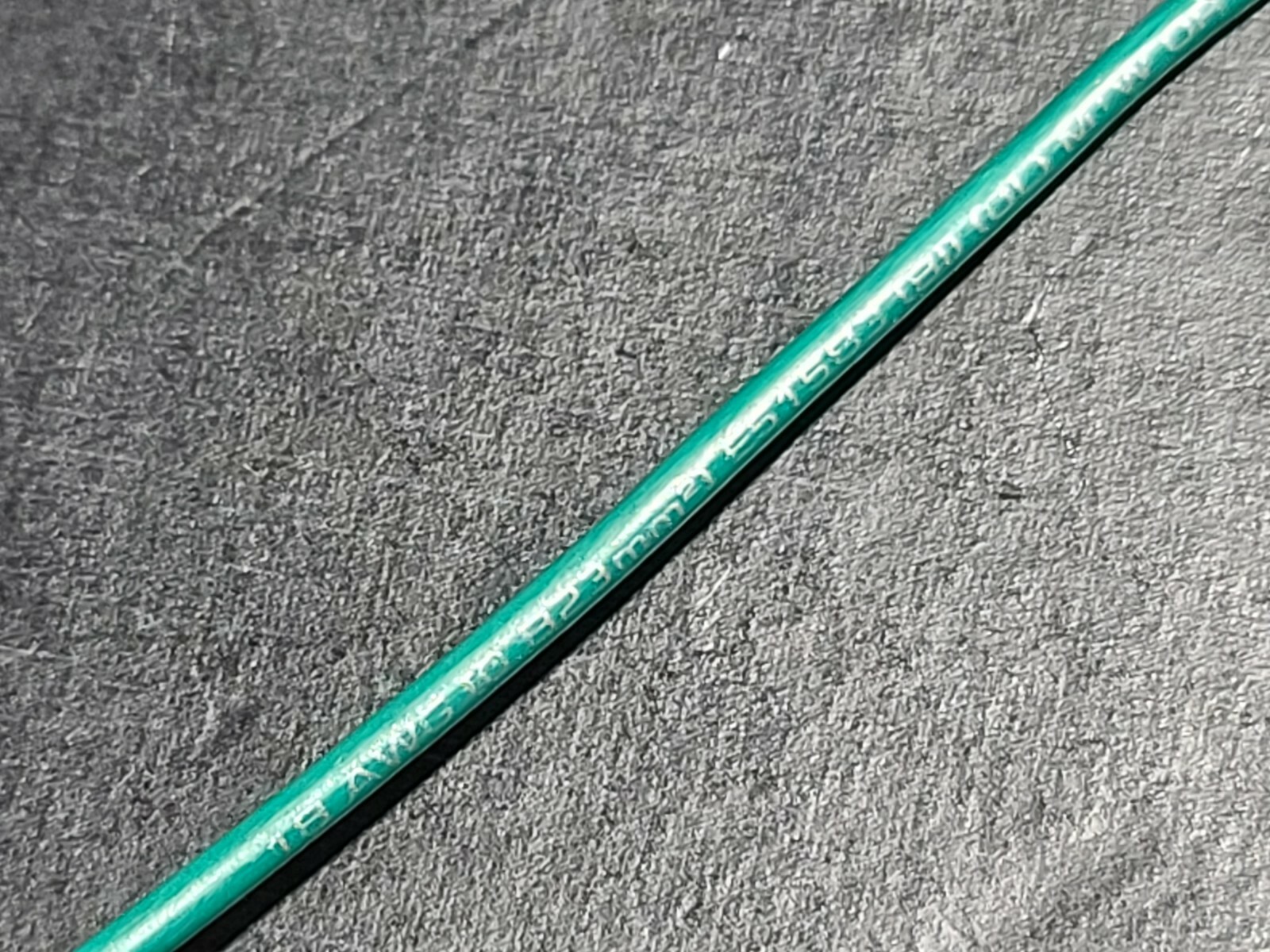 Southwire #18awg Stranded Tinned Copper UL-1015/1230/1032 Lead Wire ...