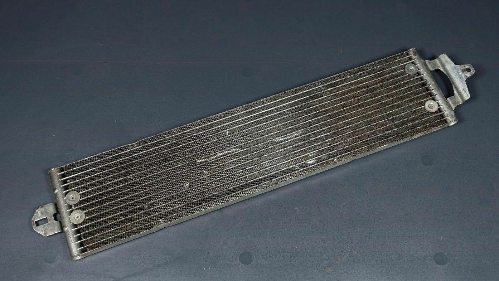 VW Touareg 7L Ölkühler Kühler Getriebeöl 7L0317021 | eBay