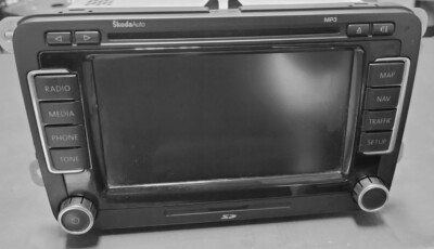 SKODA SATELLITE NAVIGATION SAT NAV CD UNIT 1Z0035680A | eBay