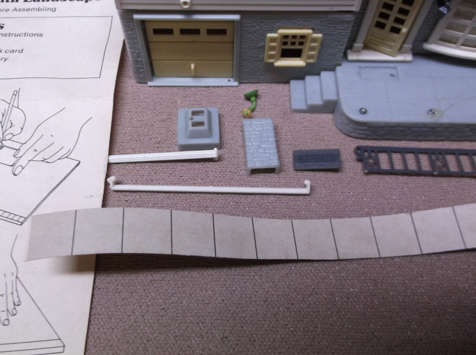 PLASTICVILLE BACHMAN #2552 HO SCALE MODEL TRAIN RAILROAD GREY SPLIT ...