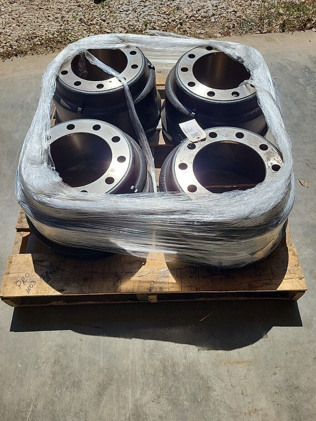 HDV1601B Brake Drum-Brake Size 16.5" X 7" Replaces 3600A, 66864B,3922X ...