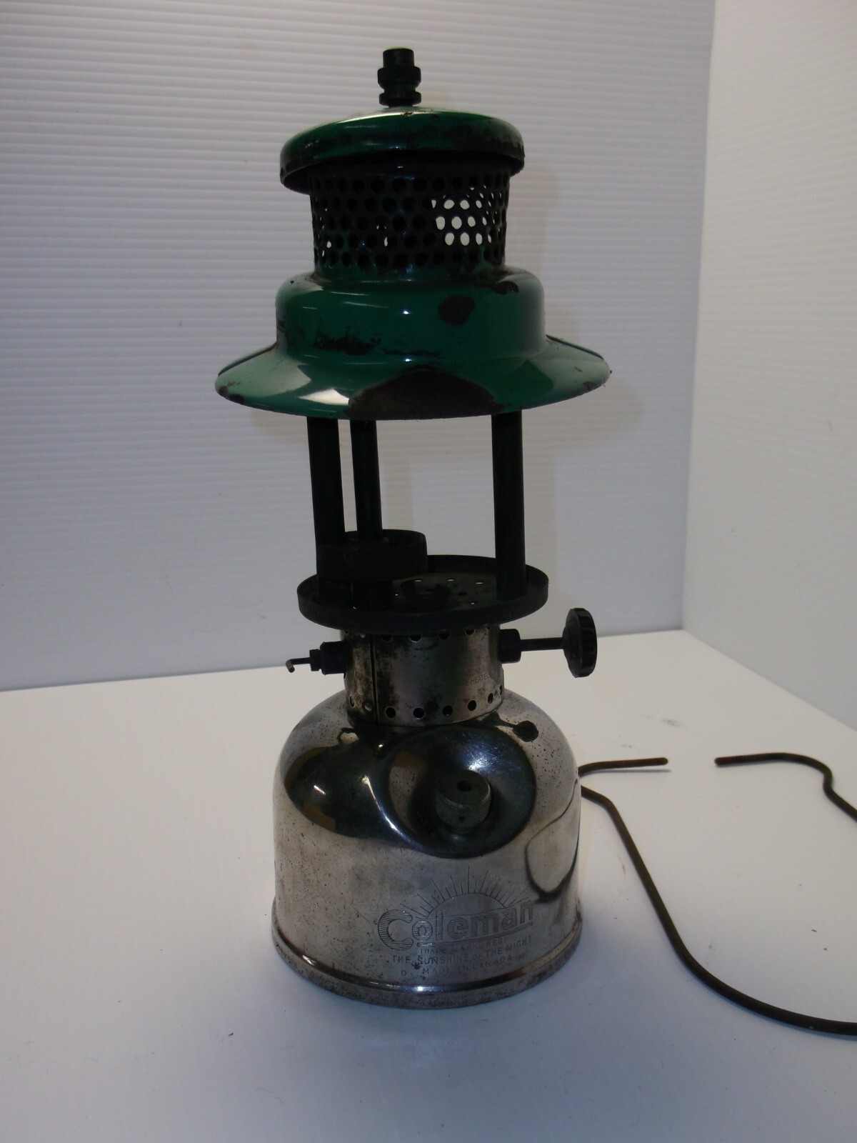 Canadian Coleman 249 Scout kerosene lantern dated D / 39 | eBay
