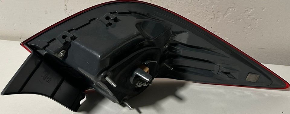 ⭐For Toyota Corolla 17-19 Rear Right Outer Tail Light Halogen 81550 ...