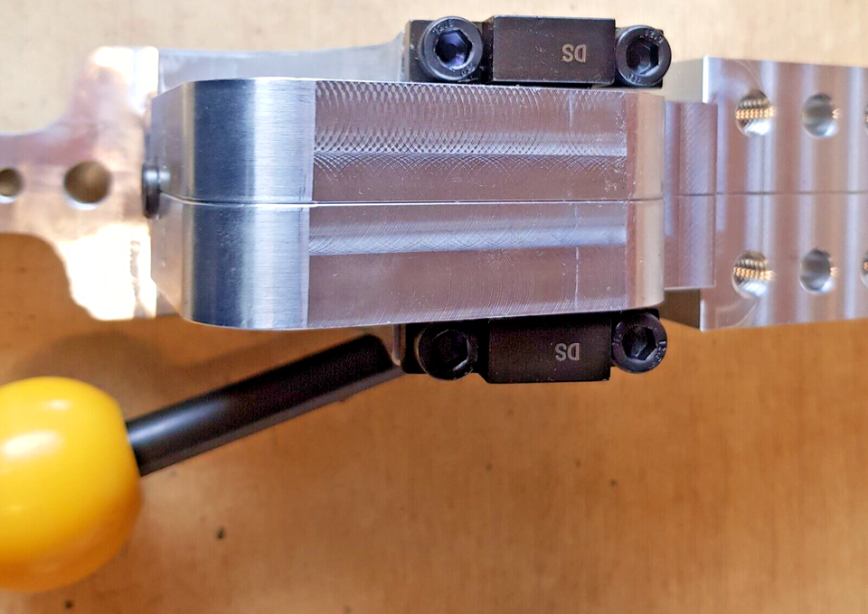 New Tunkers/Tuenkers Universal Clamp U40.5 BR5 ZR RB A60 T24.2 15-105 ...