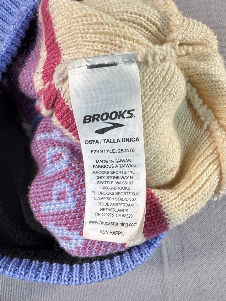 Brooks Run Happy Pom Beanie Unisex Hat Sportswear Winter Ski OSFM | eBay