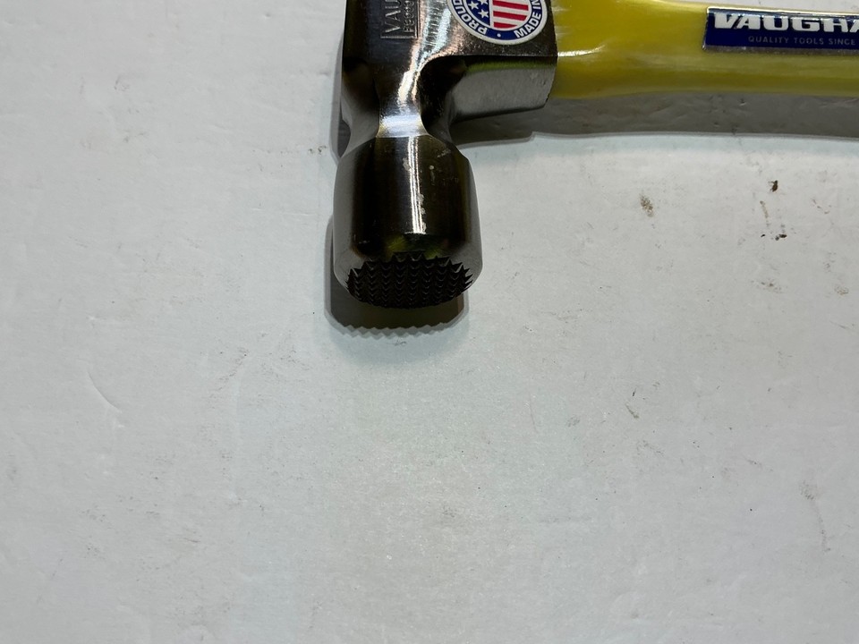 Vaughan USA (NOS) FS999ML 20oz Fiberglass Handle Rip Hammer w/ Checked ...