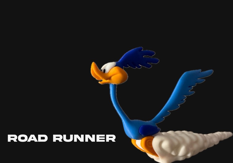 Road Runner Running - Beep Beep Cartoon Character Figure Looney Toons ...