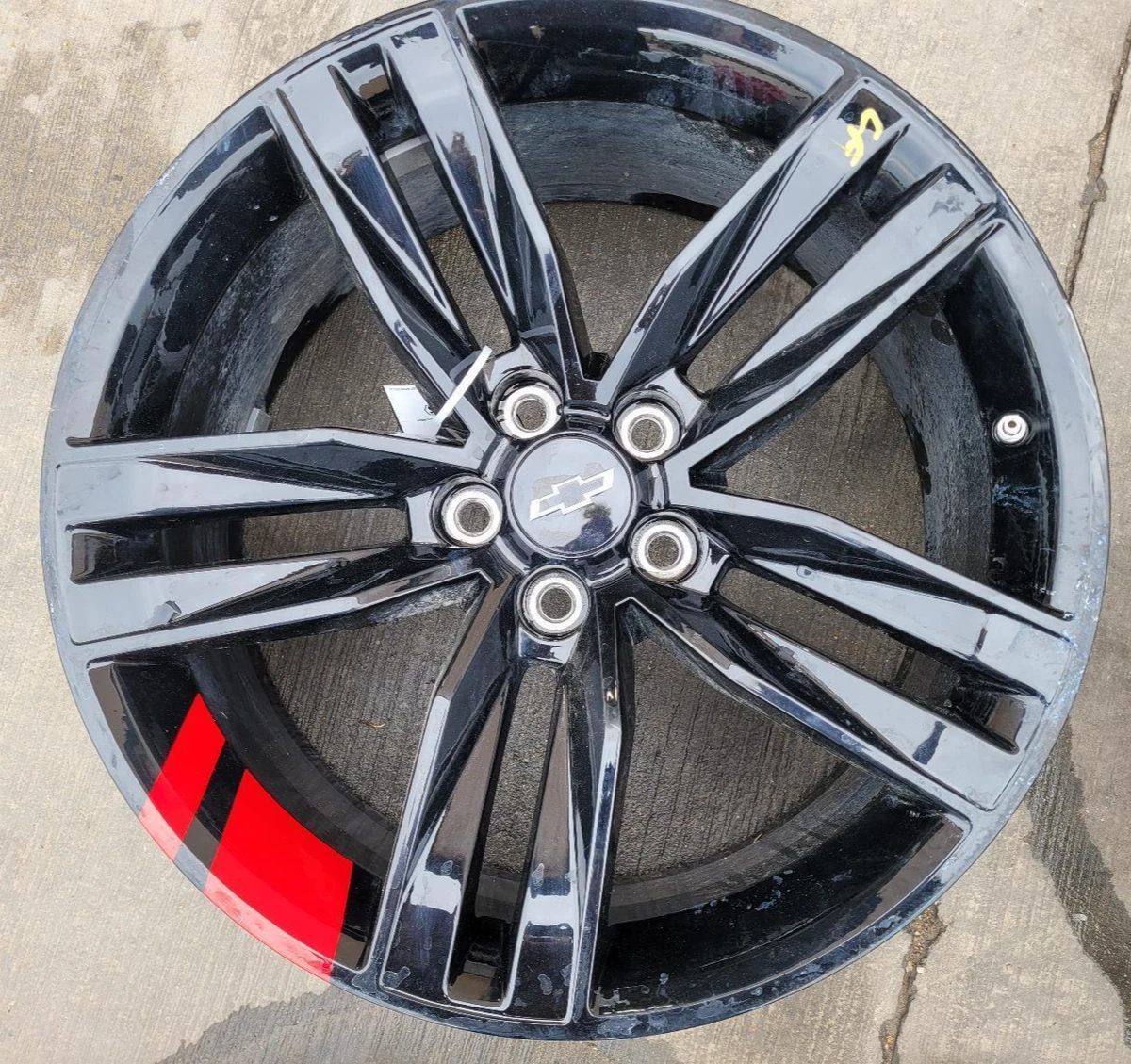 Camaro 2022 Black And Red