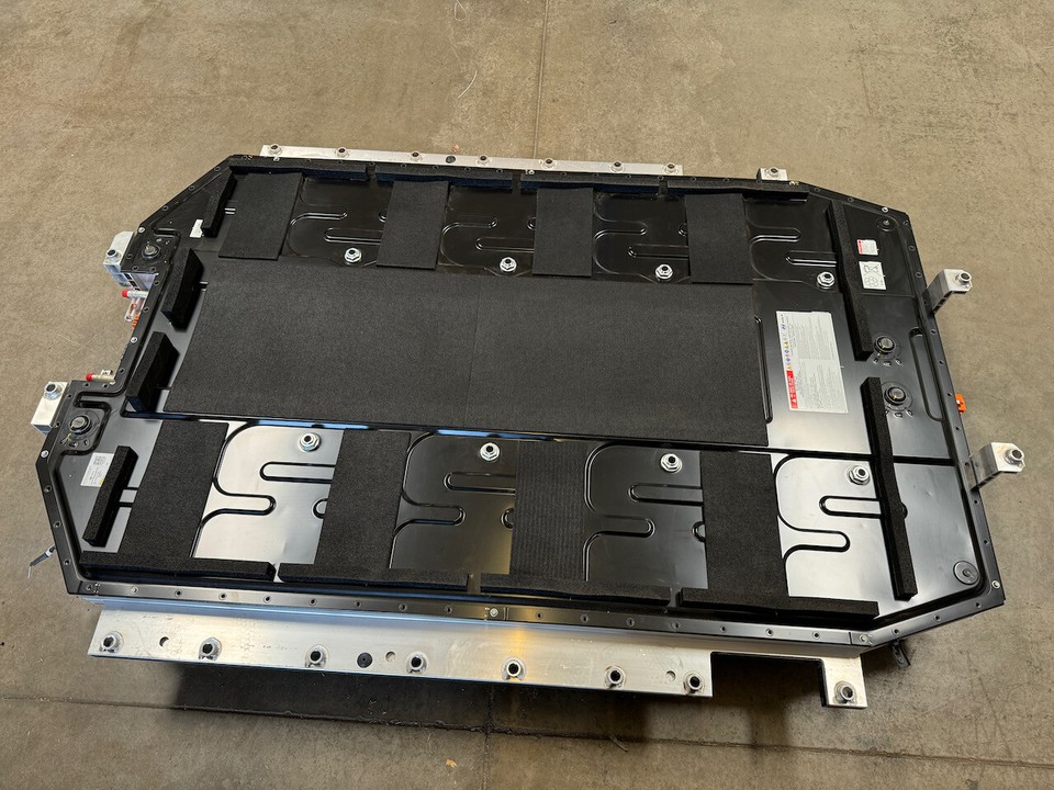 KIA EV9 GT-Line AWD OEM HV 100kW LG Chem Battery Pack 37501-DO050 | eBay