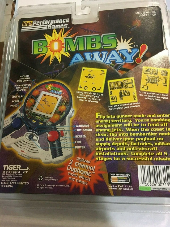 1999 TIGER ELECTRONIC BOMBS AWAY HANDHELD VIDEO GAMES. | eBay