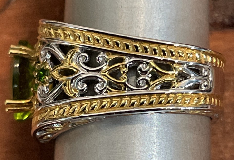Rare Gems En Vogue Sterling Silver Light Green Gemstone Peridot? Ring ...