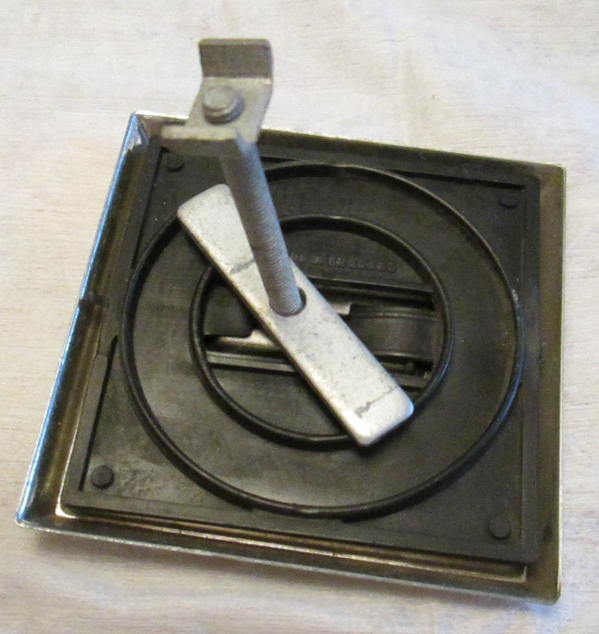 VOLVO Owners Club - Square Grill Bar Badge. Metal & Acrylic With ...