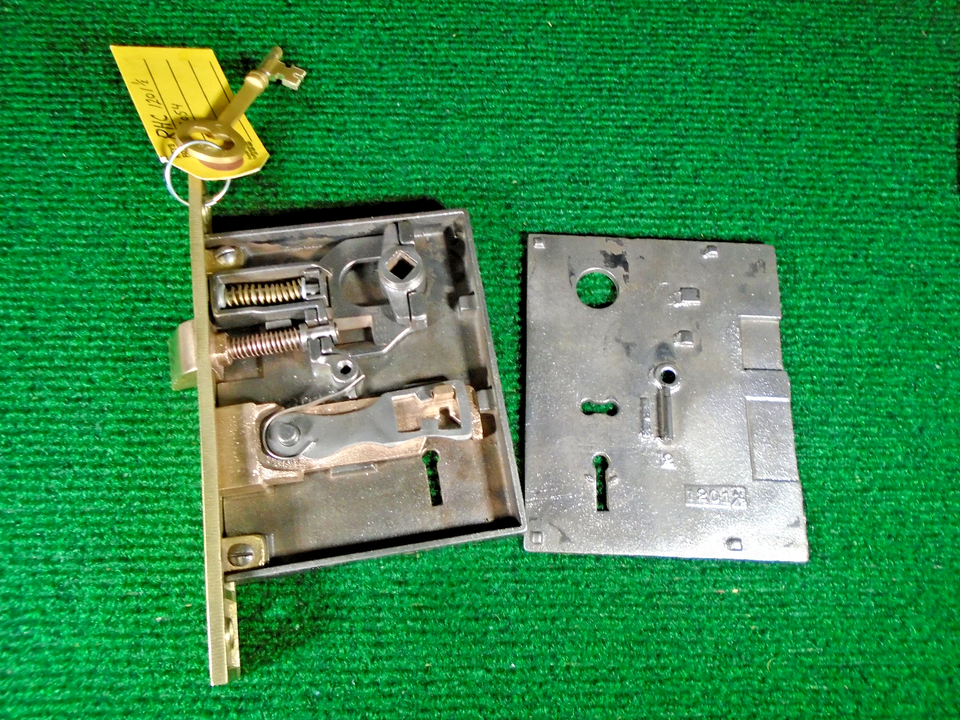 RHC 1201 1/2 R READING (RHC) MORTISE LOCK w/CYLINDER & KEYS 6 1/4 face ...