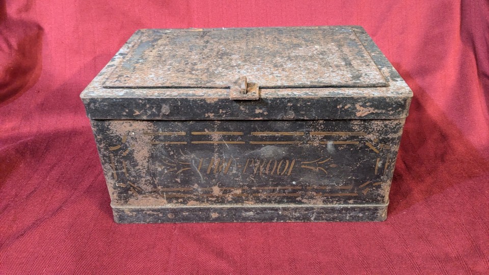 Rare Antique Heavy Iron Banker / Stagecoach / Railroad Strong Box Safe ...