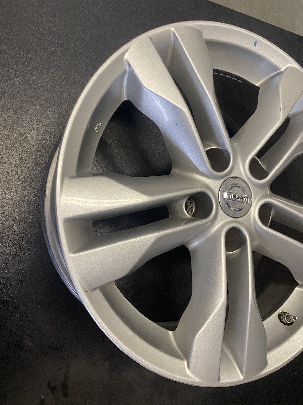 2013 NISSAN ROGUE OEM RIM FACTORY WHEEL 17" X 7 5 DOUBLE SPOKE W/CAP | eBay