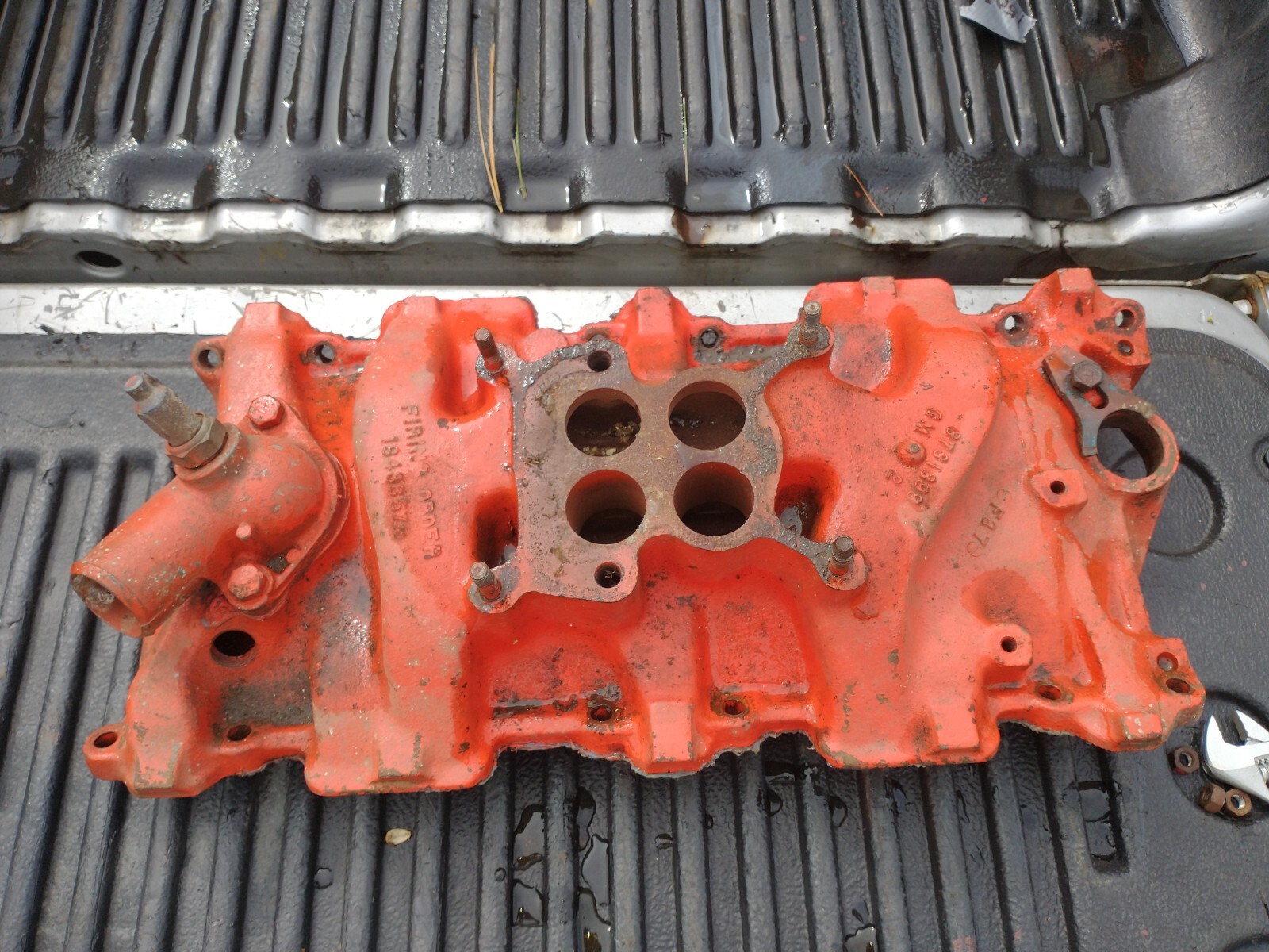 1957 Chevrolet Corvette 283 4 Barrel Intake Manifold 3731398 | Gasoline ...