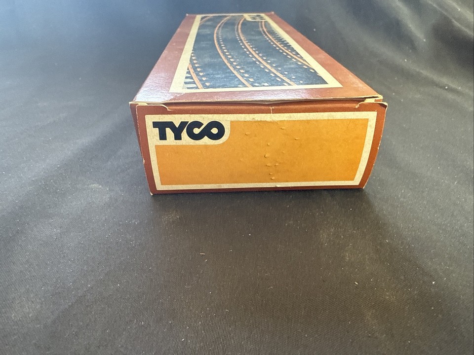 Tyco Exclusive Tru-Steel Track - HO Scale Electric Train Tracks ...