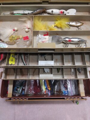 Tackle Boxes - Vintage Victor