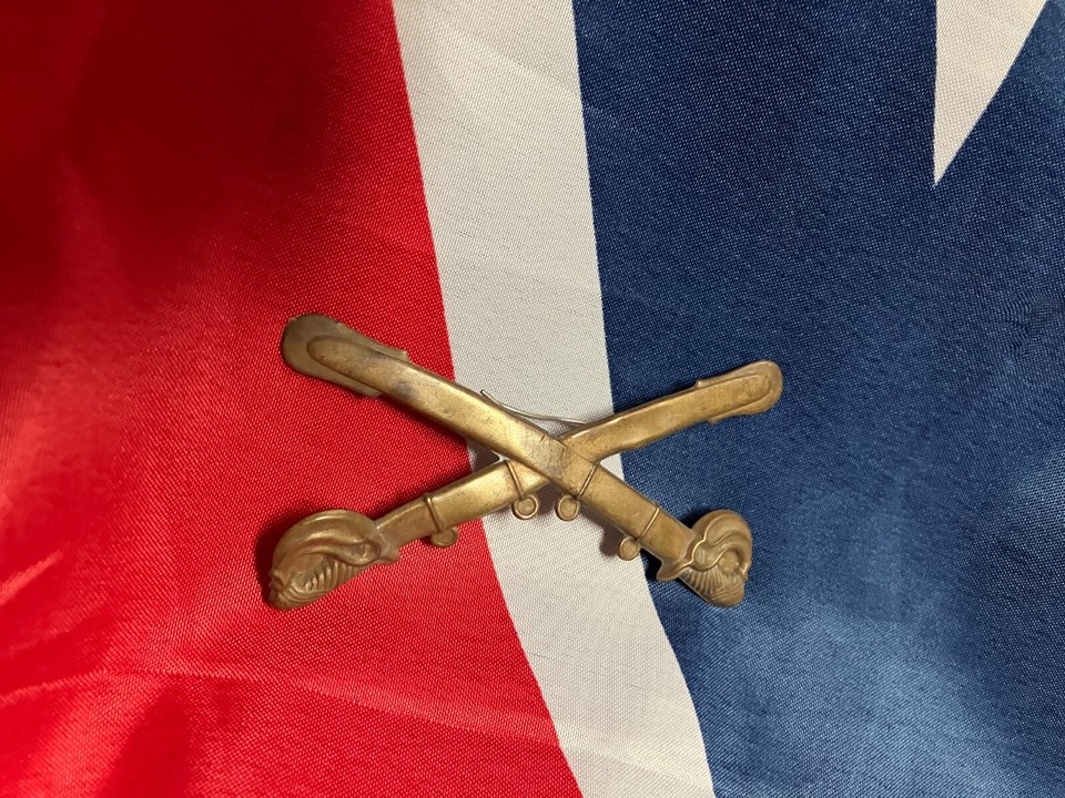 US Cavalry Crossed Sabers (Swords) hat pin insignia, Civil War original ...