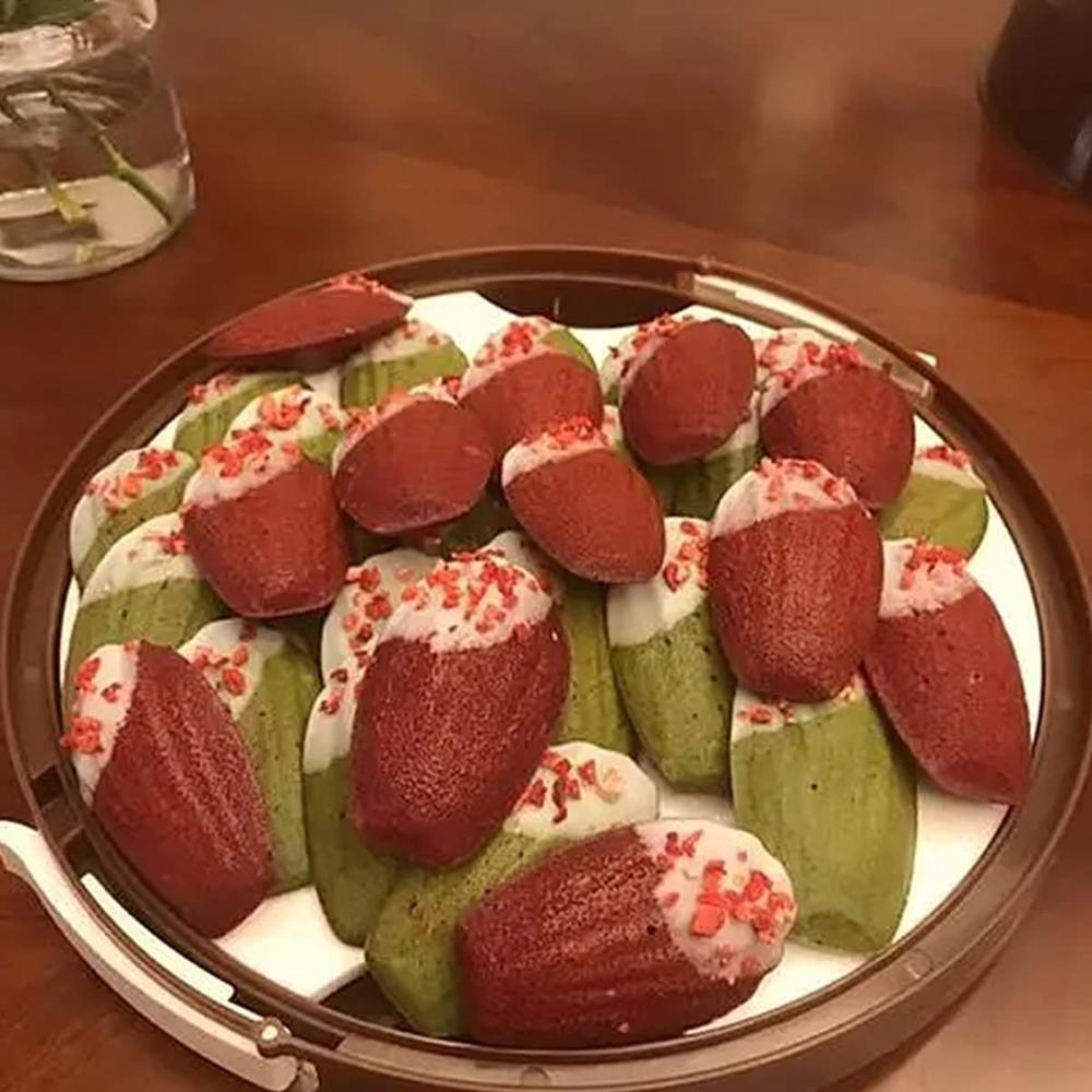 Biscuit Brick Red Baking Tray Cake Mold 9 Cavity Shell Shape Madeleine ...