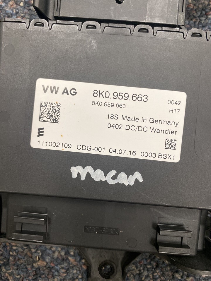 18 Porsche Macan GTS 95B Voltage Stabilizer Regulator Control Module ...