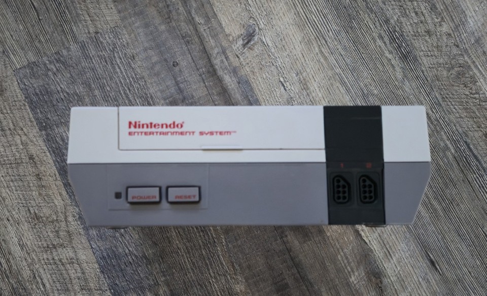 Nintendo Entertainment System NES Action Set in Original Box W/ Grey ...