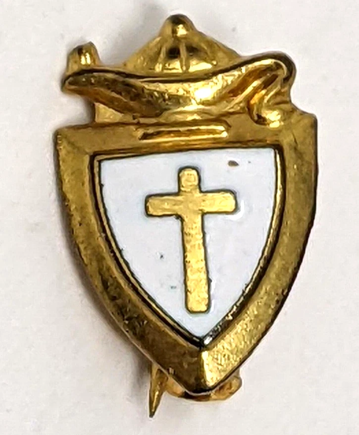 Lamp Of Learning Pin