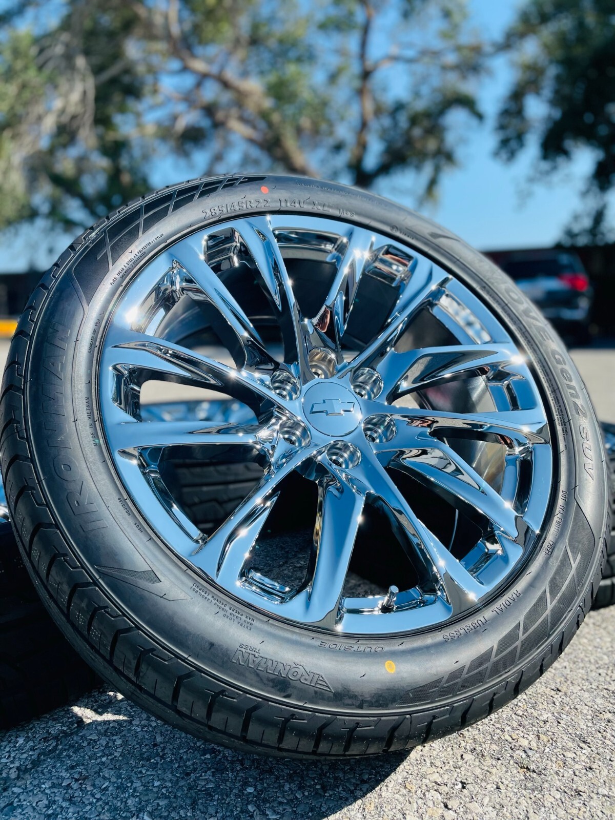 22" Chrome GMC Sierra Yukon Denali Wheels Rims Tires Chevy Silverado ...