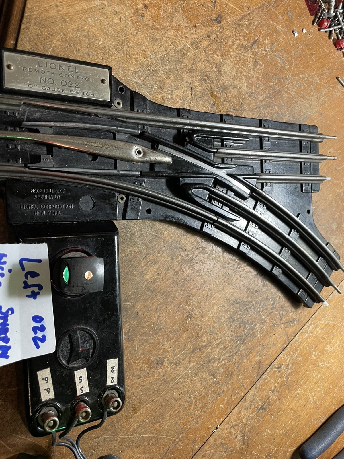 LIONEL 022 REMOTE CONTROL SWITCH Right hand turnout with new wire ...