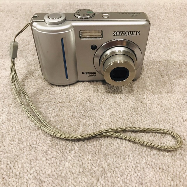 Samsung Digimax S600 6.0MP Digital Camera - Silver for sale online | eBay