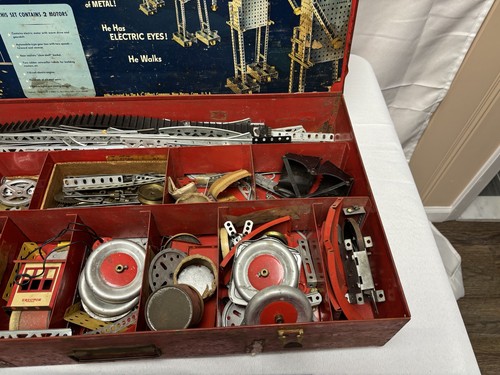 Vintage 1950s Erector Set No. 12 The Master Builder Set Walking Robot ...