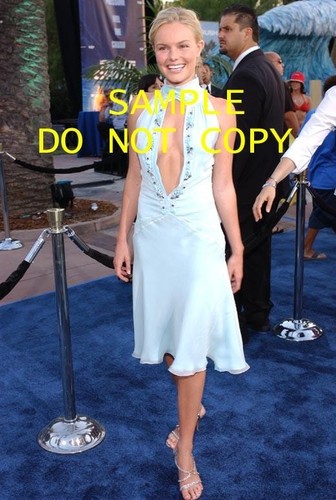 #D1289 KATE BOSWORTH TOO LOW CUT DRESS CANDID Photo | eBay