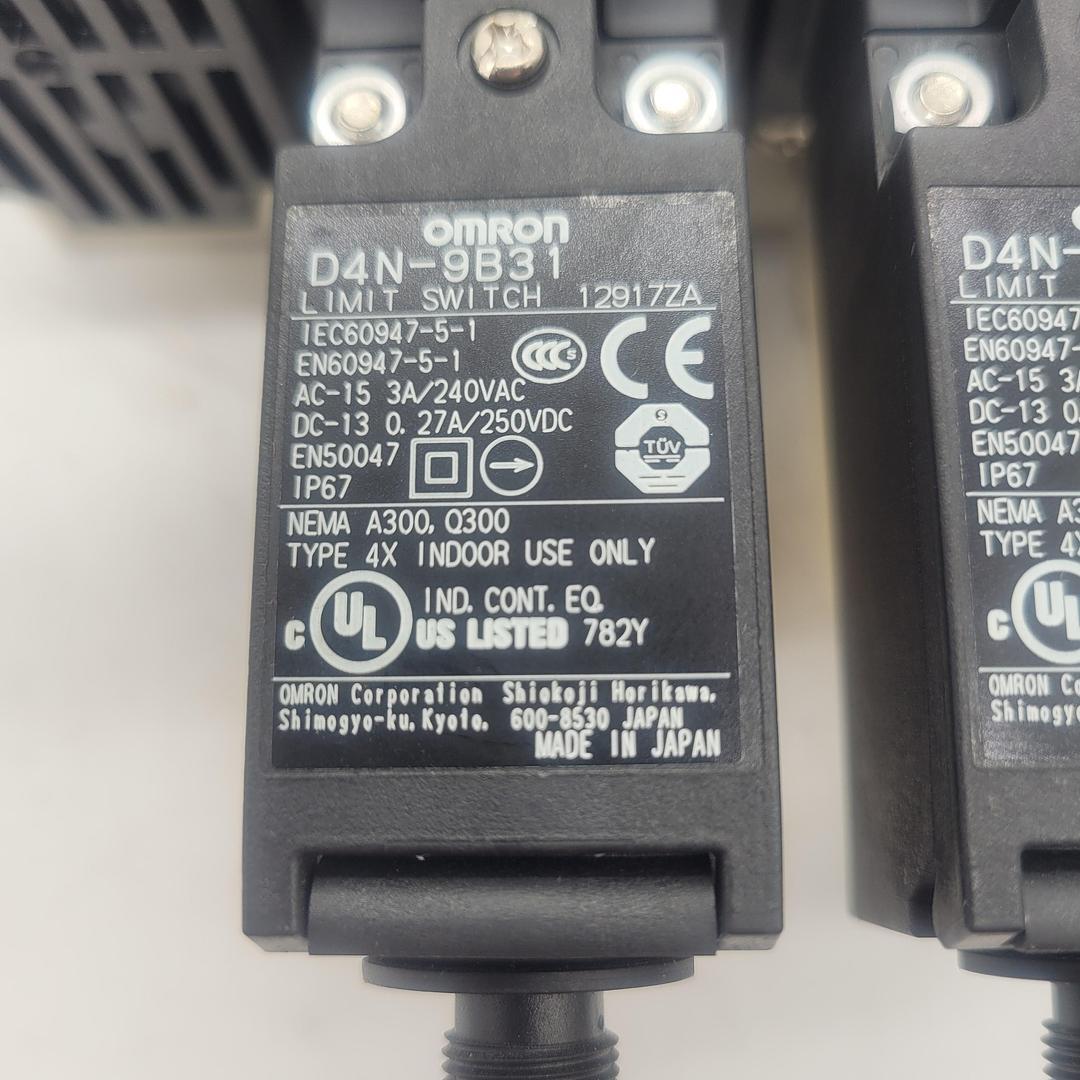 SMC VP744-5D21-04N-M-Z555 & Omron D4N-9B31 Switch | eBay
