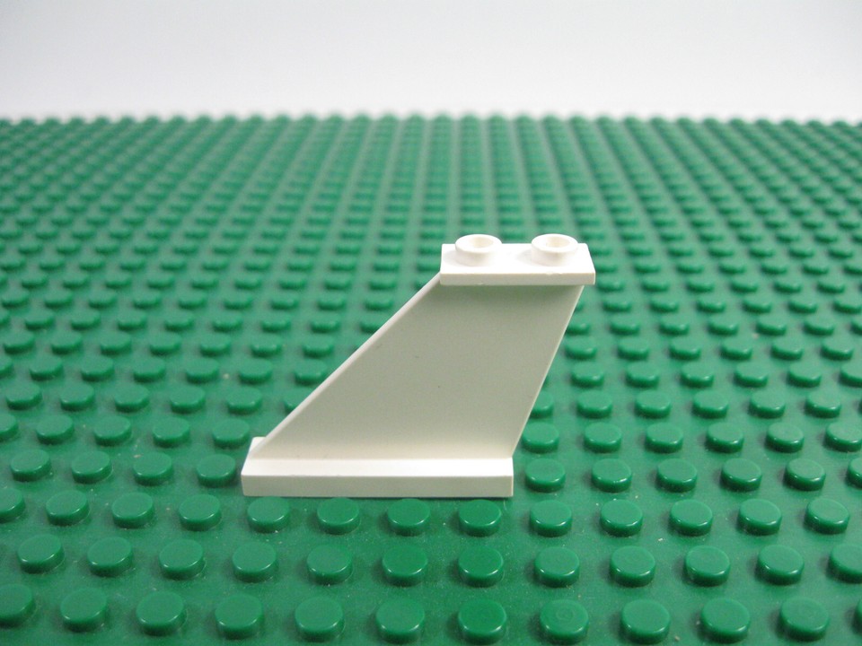 Vintage LEGO Tail 4 x 1 x 3 (1 PCS) Wing Spaceship Airport #2340 ...