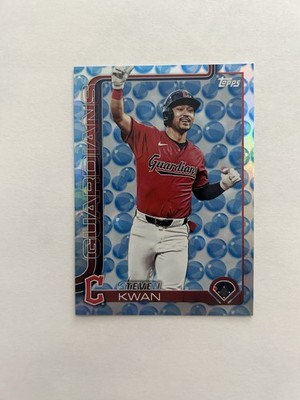 2025 Topps Series 2 - Steven Kwan #682 Holiday Beach Ball /50 | eBay