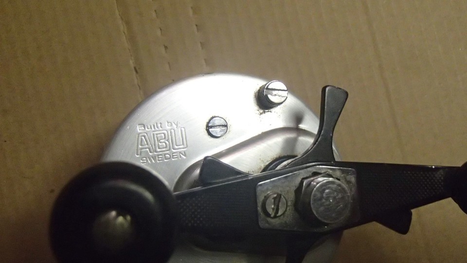 Abu Garcia Ambassadeur Light Cast 4600CB Bait Casting Fishing Reel ...