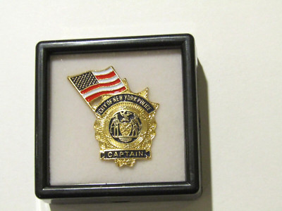NYPD Police Captain badge / shield Patriotic LAPEL PIN w/ Flag in ...