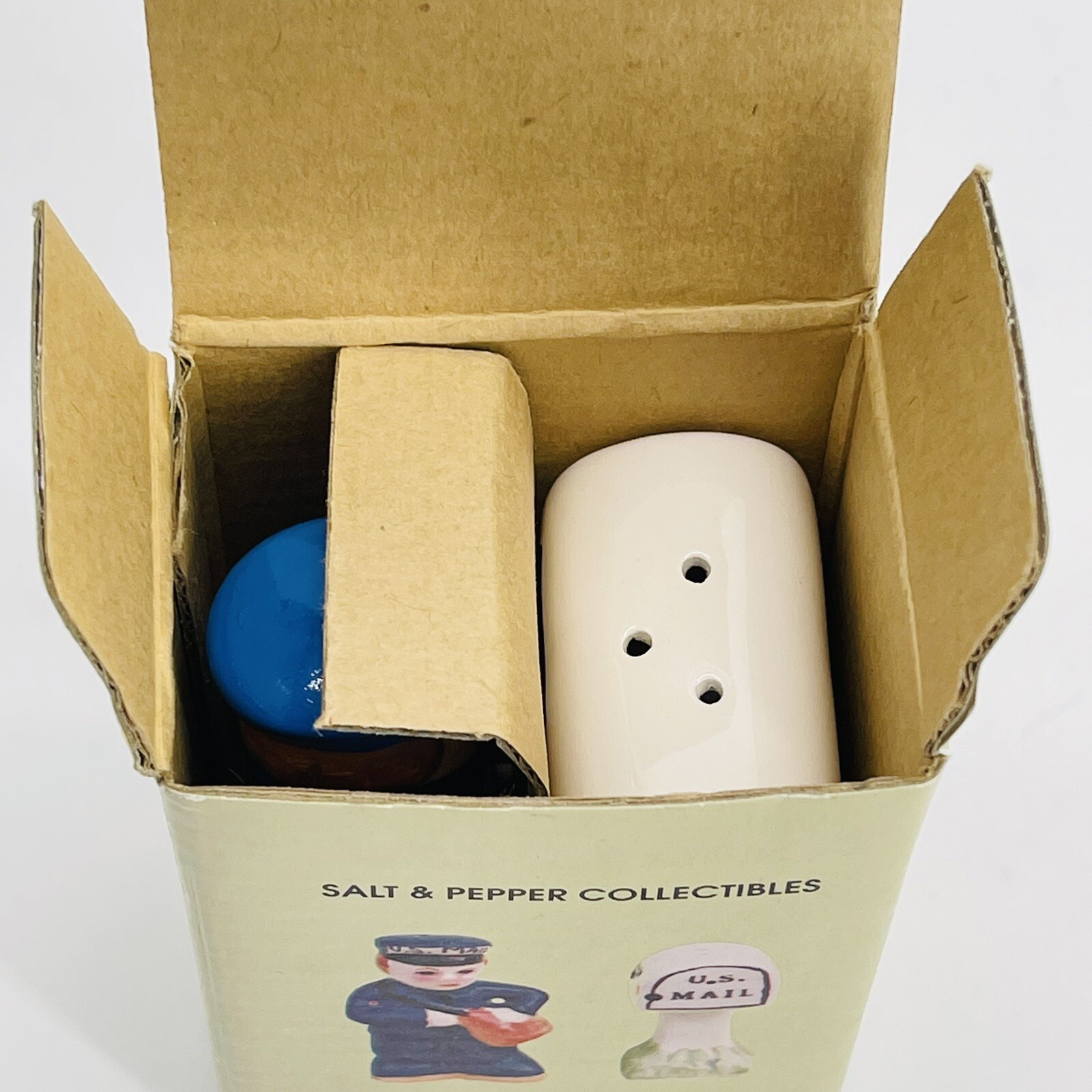 VINTAGE 1986 JAPAN FIVE(5) & DIME MAILMAN MAILBOX SALT & PEPPER SHAKER ...