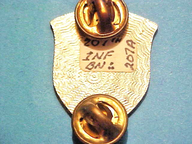US Military 207th Infantry Battalion DUI Pin Clutchback Crest Medal ...