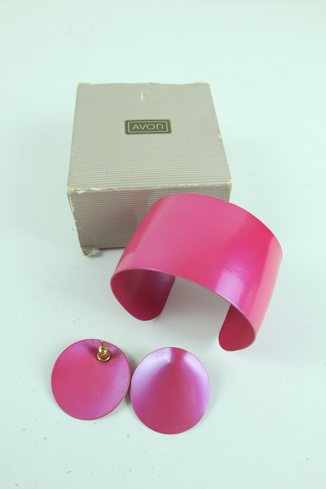 nos 1980s vintage neon - Gem