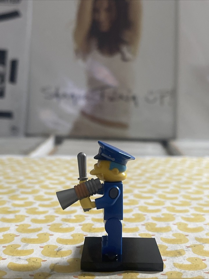 CHIEF WIGGUM LEGO MINIFIG the simpsons springfield police officer ralph ...