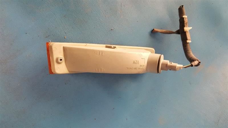 90 91 STORM LEFT PARK LIGHT TURN SIGNAL BUMPER MOUNTED EXC. GSI 152913 ...