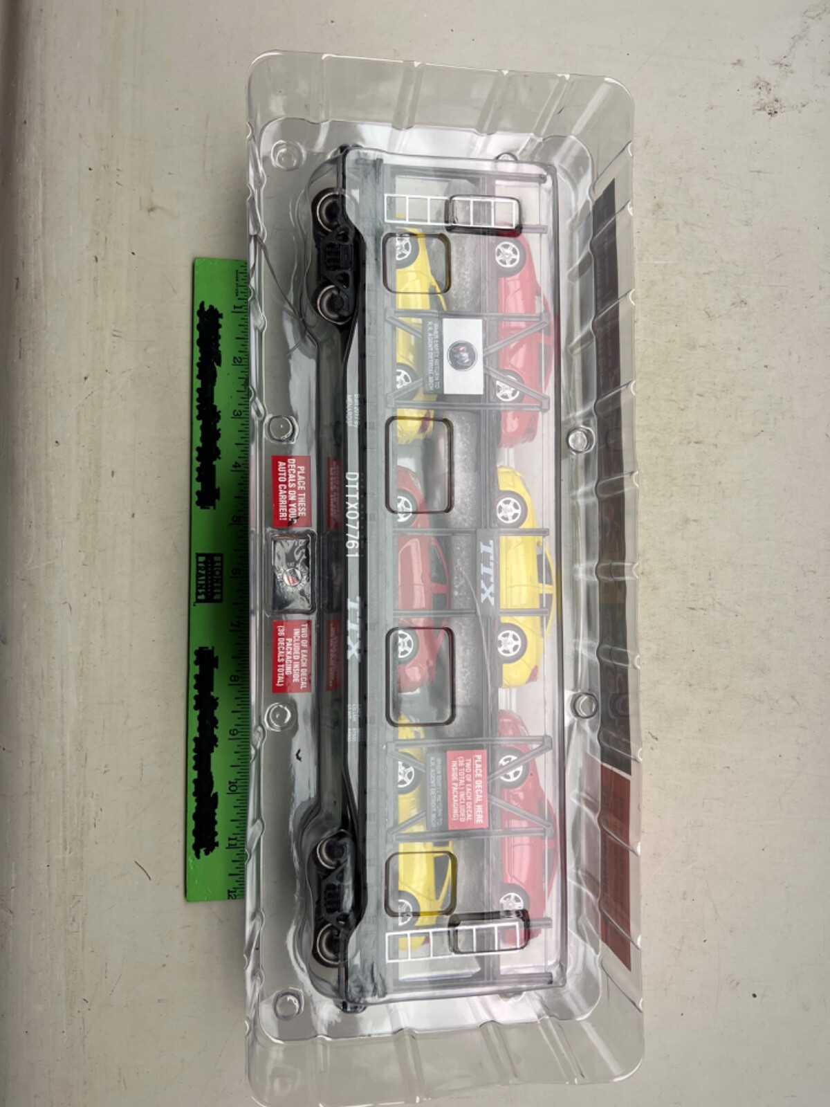 Menards ~ 14-3/4" Bi-level TTX auto carrier with interchangeable road ...