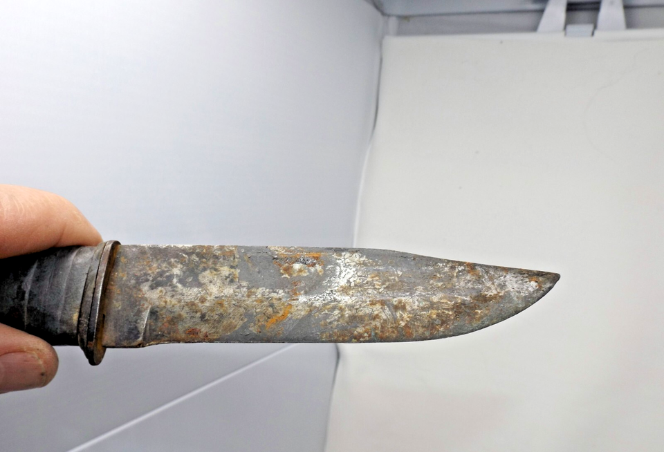 Old Vintage WWII Sheath W/ Bomb Symbol & Fixed Blade Knife | eBay
