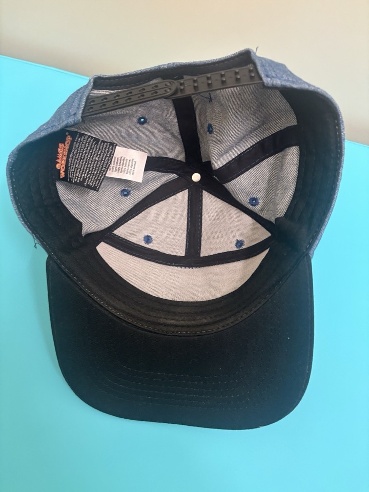 Difuzed - WARHAMMER 40K Space Marines - Gold Logo Snapback - Baseball ...