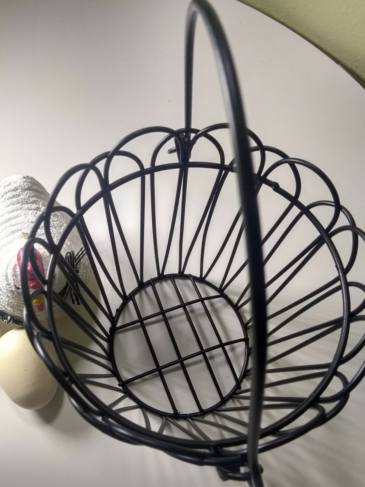 Vintage Black Coated Wire Basket With Handle and 7 Faux eggs and Candle ...