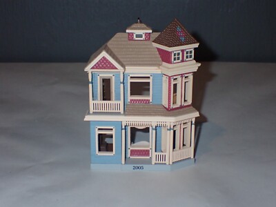 2005 Hallmark Ornament Victorian Home KOC Repaint Nostalgic Houses and ...