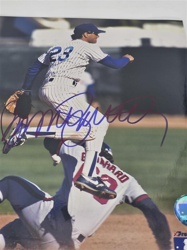 Signed 8x10 RYNE SANDBERG HOF Chicago Cubs Autographed photo w/ JSA COA ...